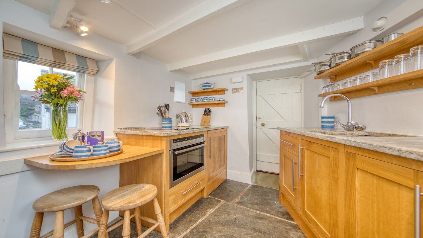 The Birdcage Cornwall | National Trust