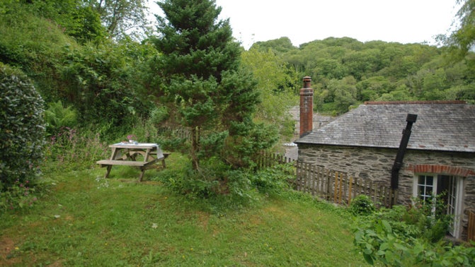 Pont Creek Cottage Cornwall | National Trust