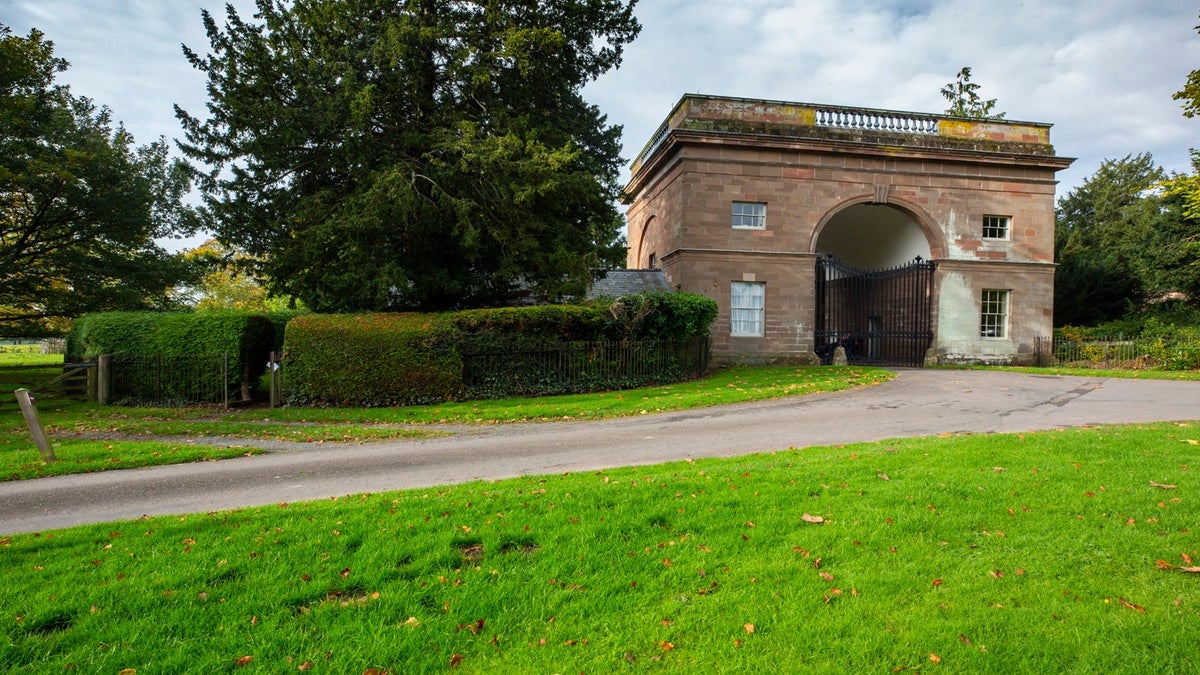 The Triumphal Arch Herefordshire | National Trust