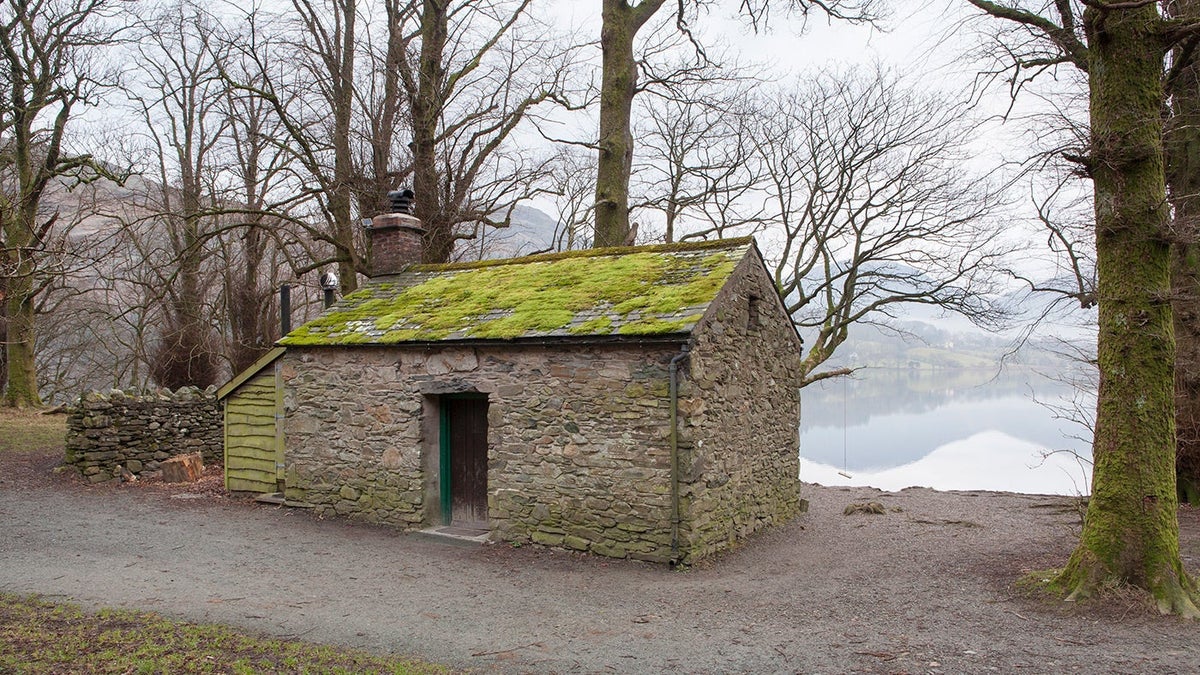 Holme Wood Bothy Lake District | National Trust