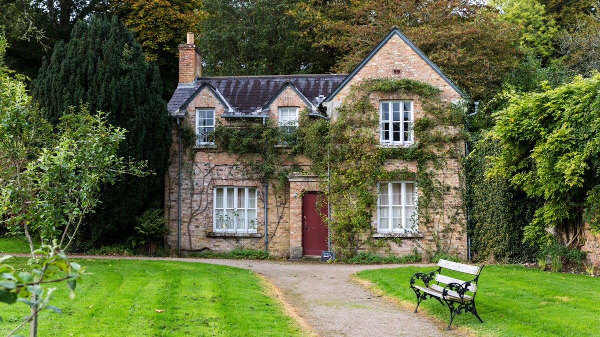 Florence Court Rose Cottage | National Trust