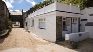 Holiday Booking | National Trust