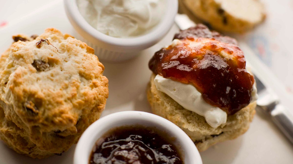 Eating & shopping at Anglesey Abbey | Cambs | National Trust