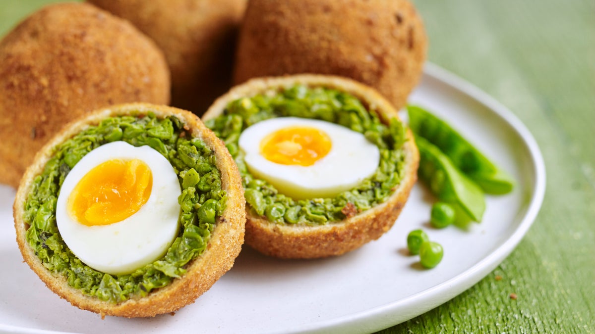 Pea and mint Scotch eggs | Recipes | National Trust