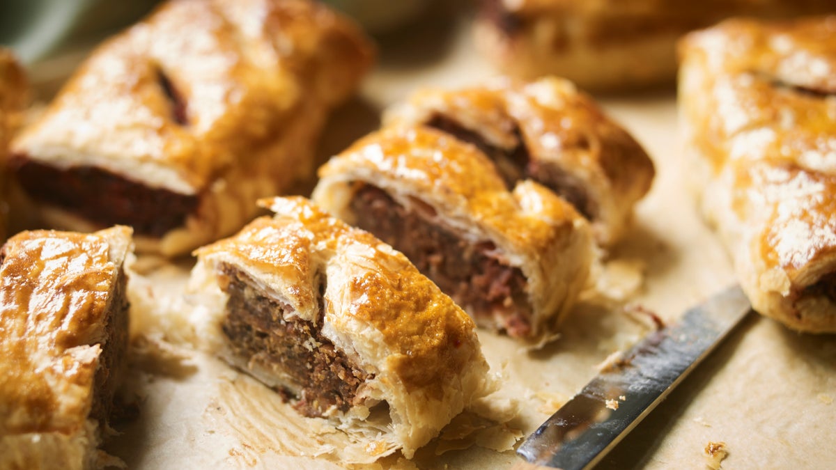 Wild mushroom and beetroot rolls | Recipes | National Trust