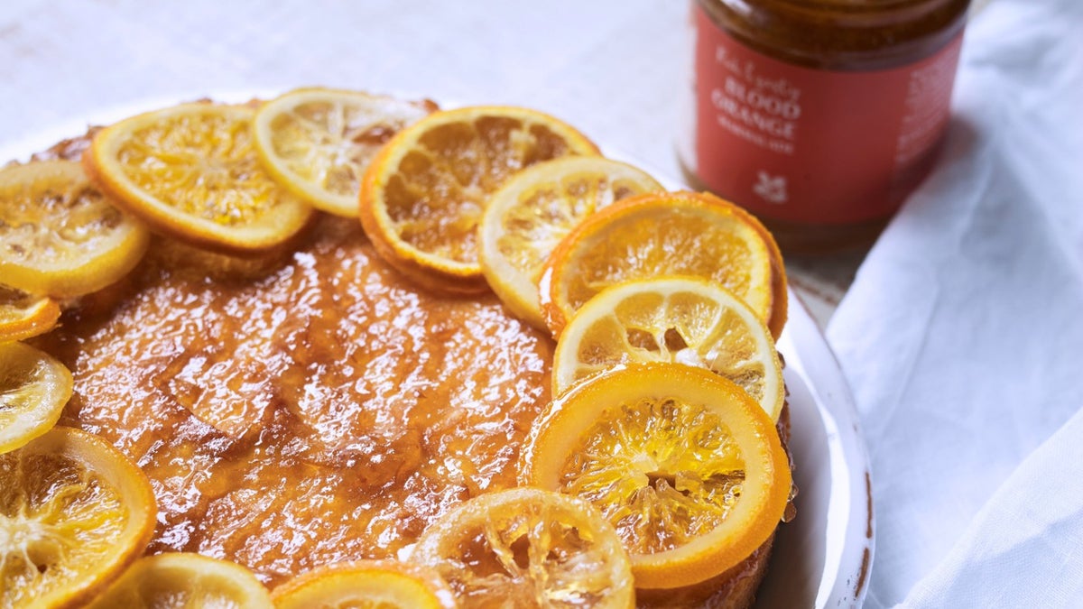 Orange and lemon cake | Recipes | National Trust