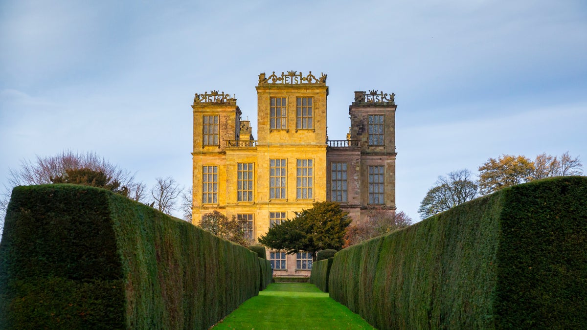 Historic buildings and houses in the UK | National Trust