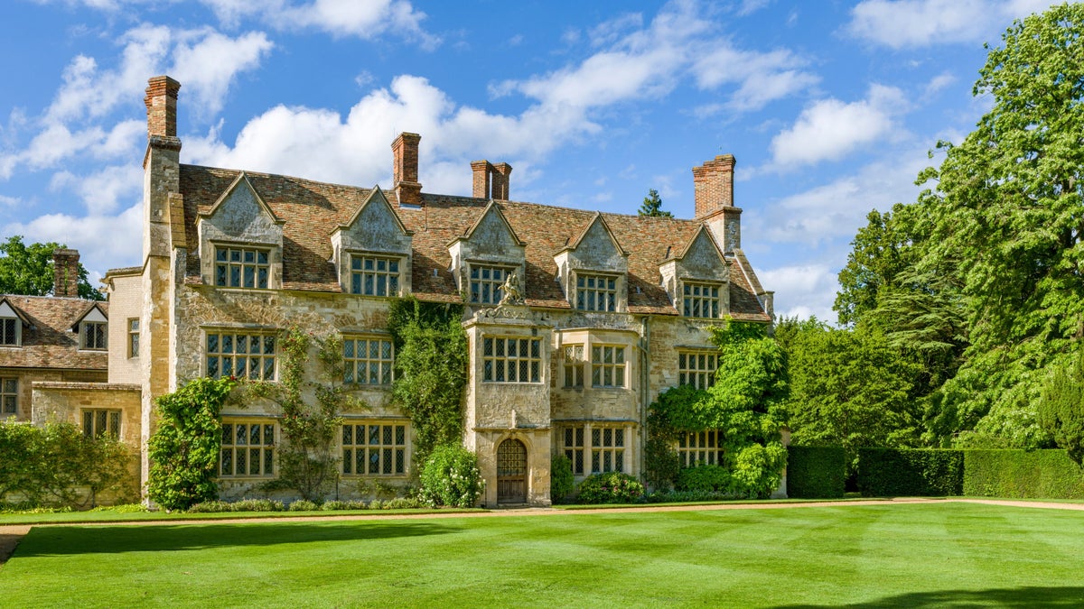 Anglesey Abbey, Gardens & Lode Mill | Cambs | National Trust