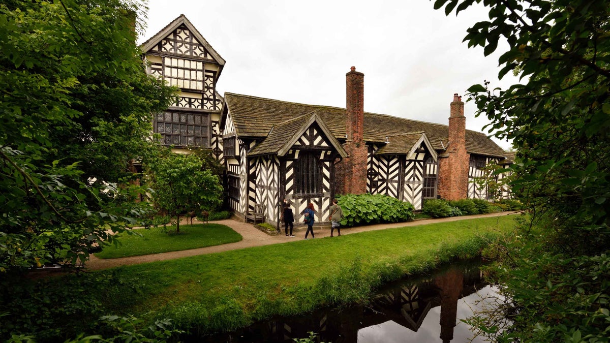 Visiting Little Moreton Hall | Cheshire | National Trust