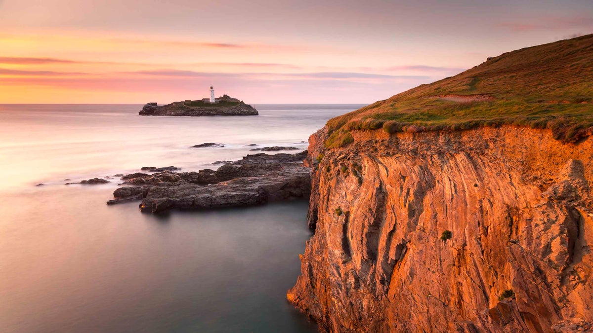 Godrevy to Hell's Mouth walk │ Cornwall | National Trust
