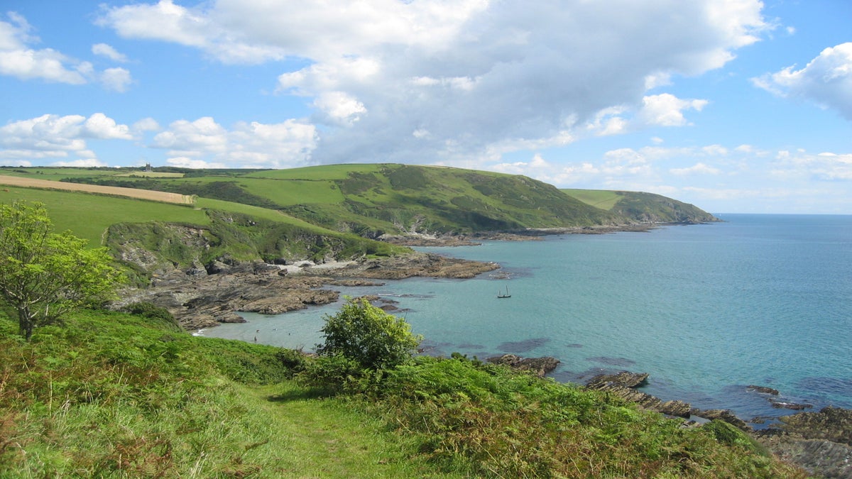 Lantivet Bay circular walk | Cornwall | National Trust