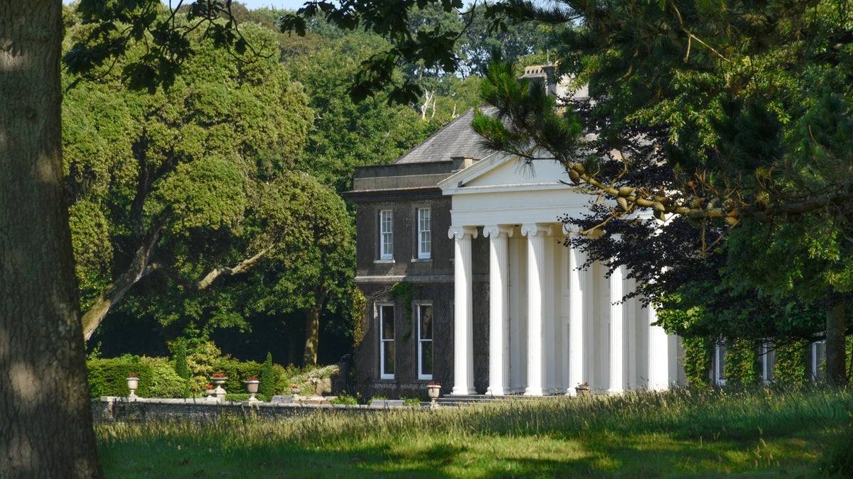 Houses and buildings in Cornwall | National Trust