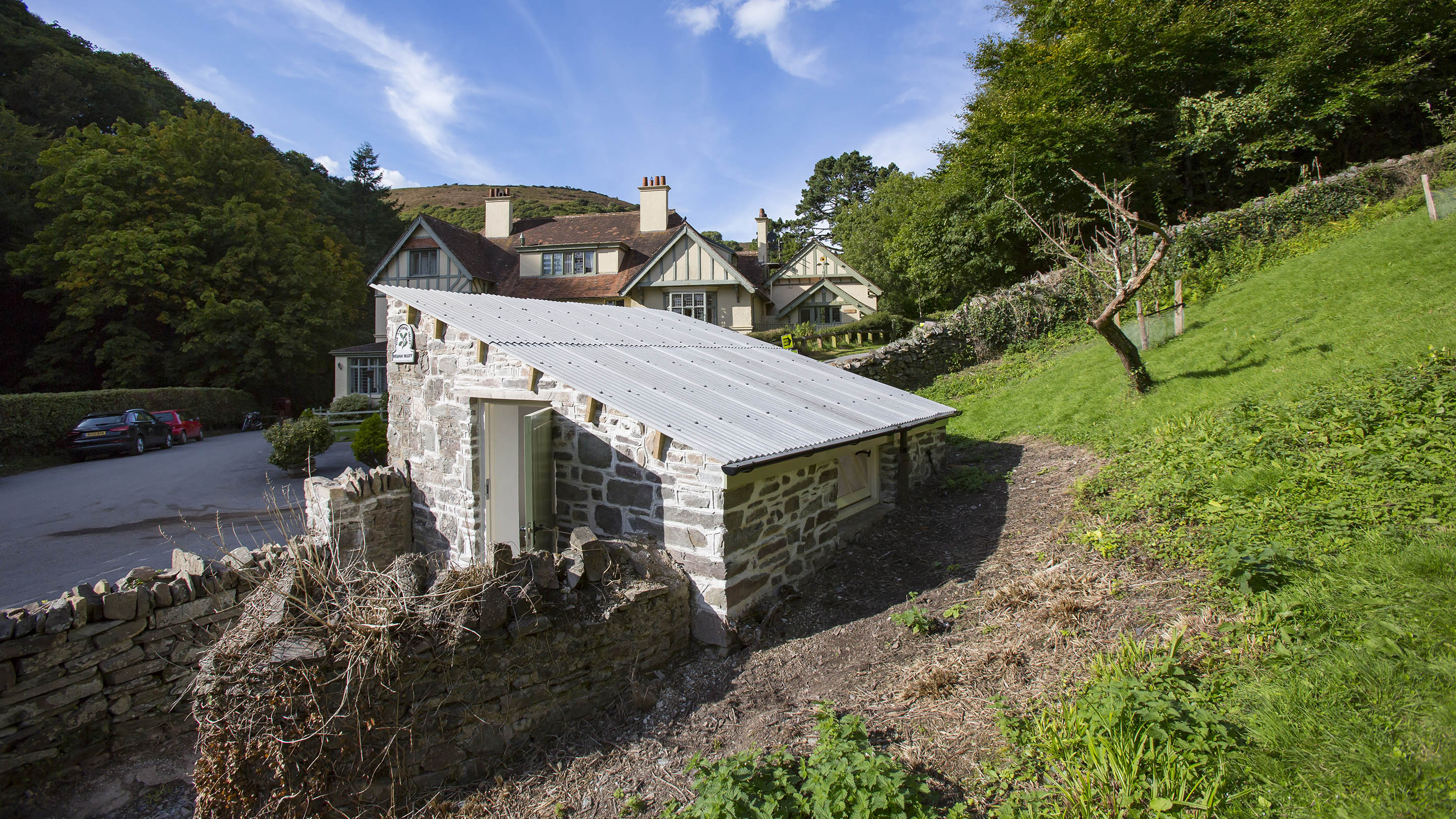 Eating and drinking at Heddon Valley | National Trust