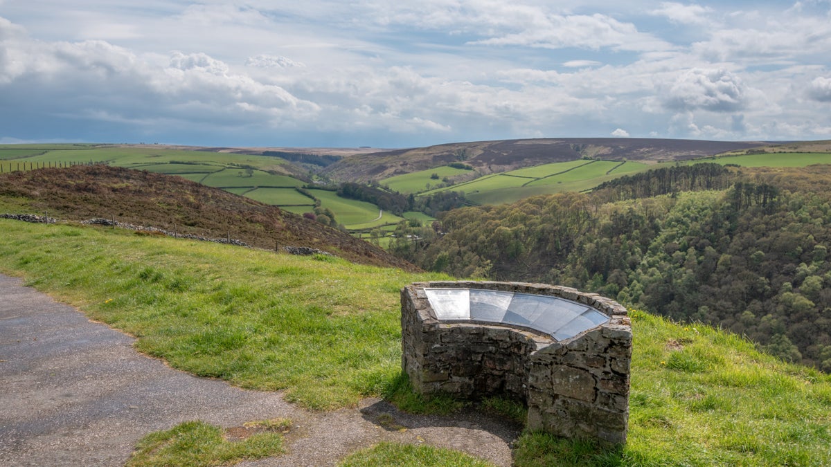 Lorna Doone Valley to County Gate circular | National Trust