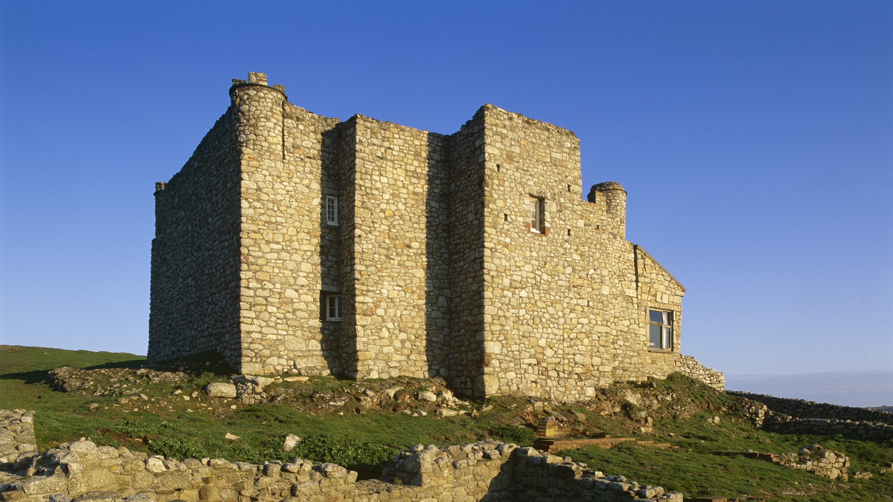 Castles and forts in Devon | South West | National Trust