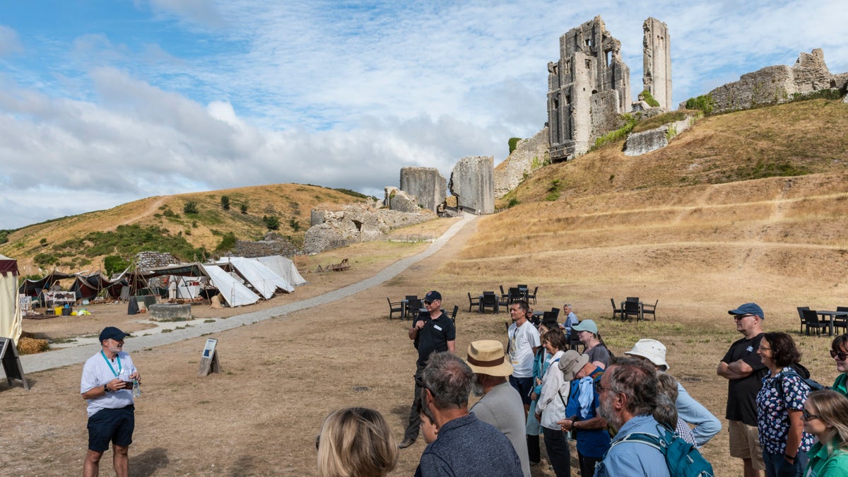 Group visits to Corfe Castle │ Dorset | National Trust