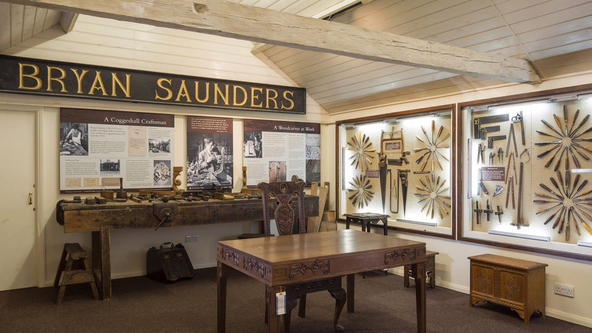 Bryan Saunders at Grange Barn │ Coggeshall | National Trust