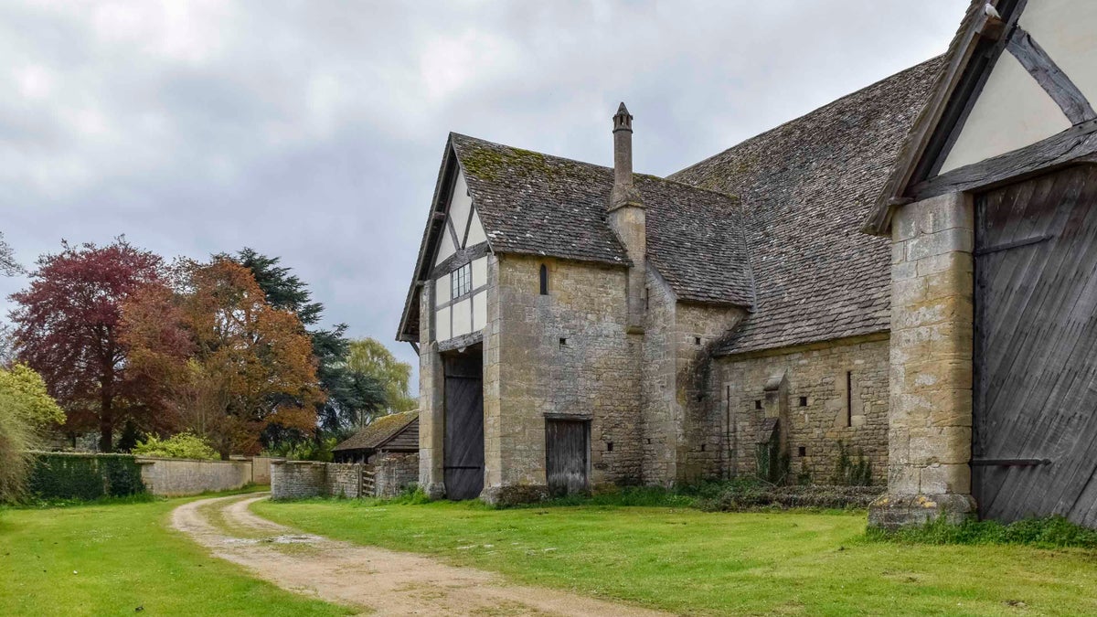 Bredon Barn | The Cotswolds | National Trust