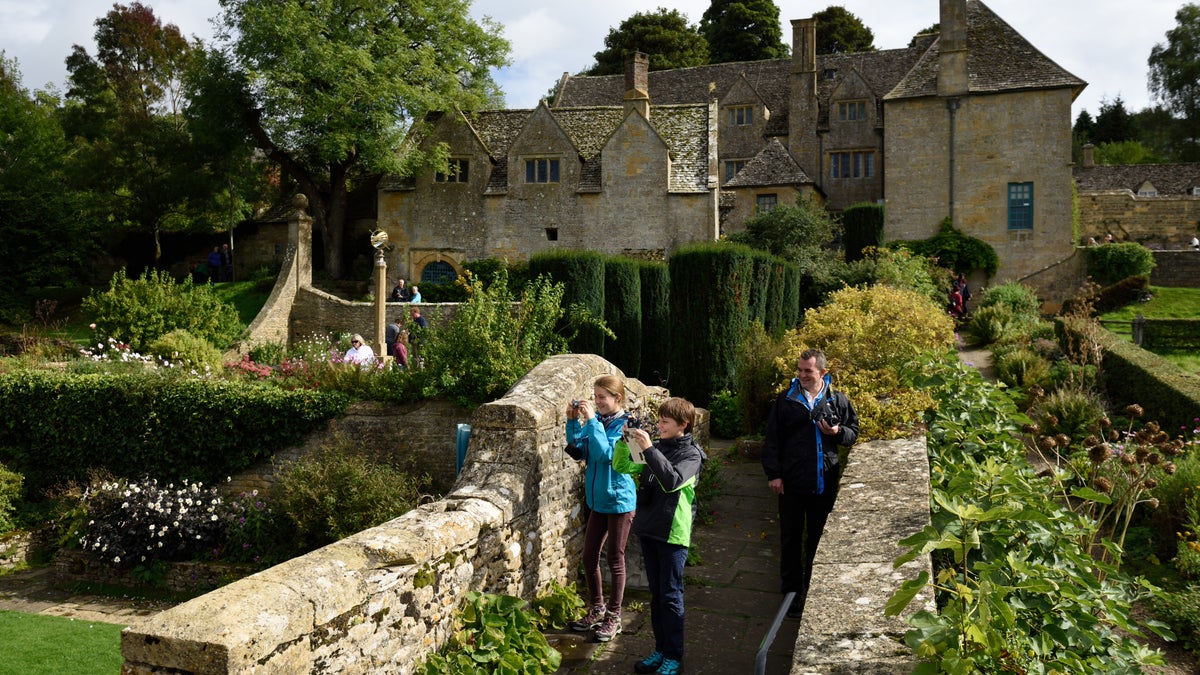 Family friendly things to do at Snowshill | National Trust