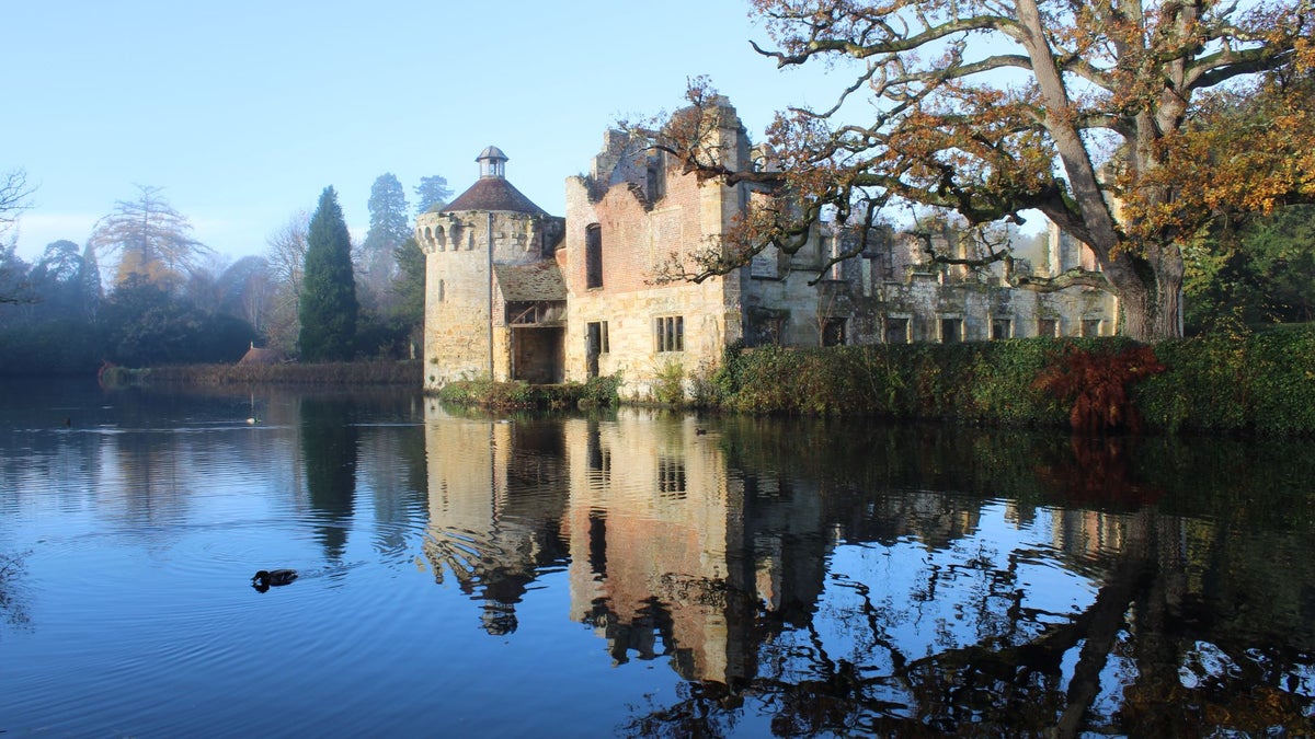 Book your visit to Scotney Castle | Kent | National Trust