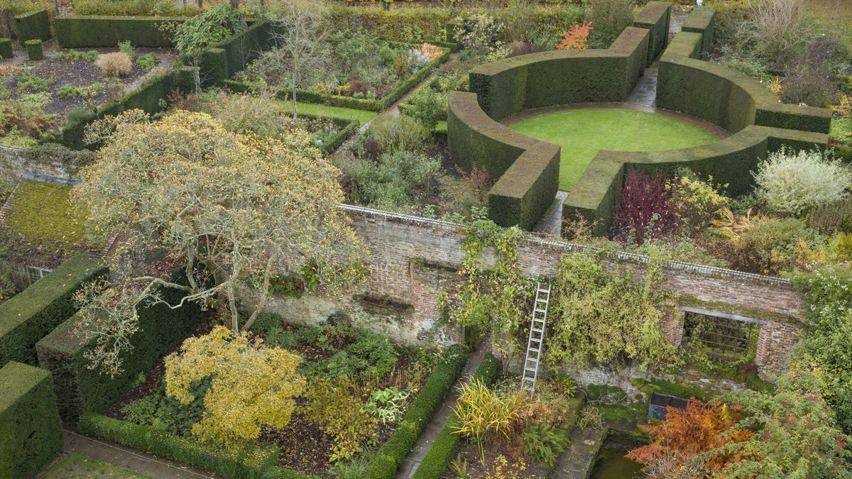 Sissinghurst Castle Garden | Kent | National Trust