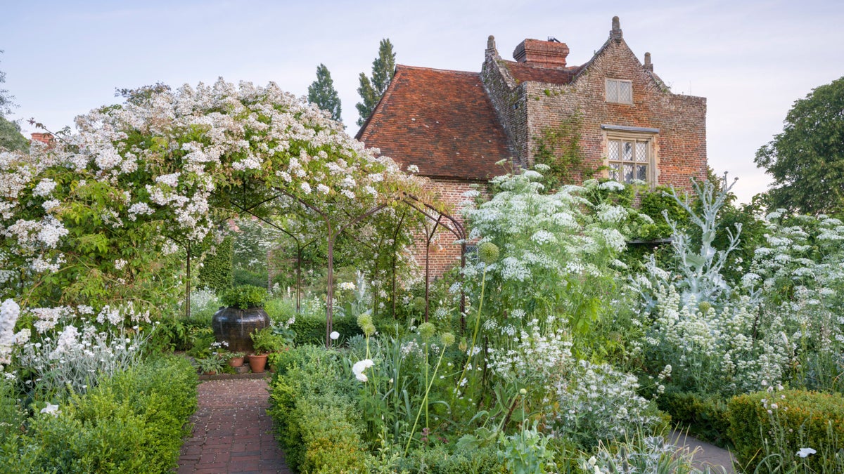 Gardens in Kent | National Trust