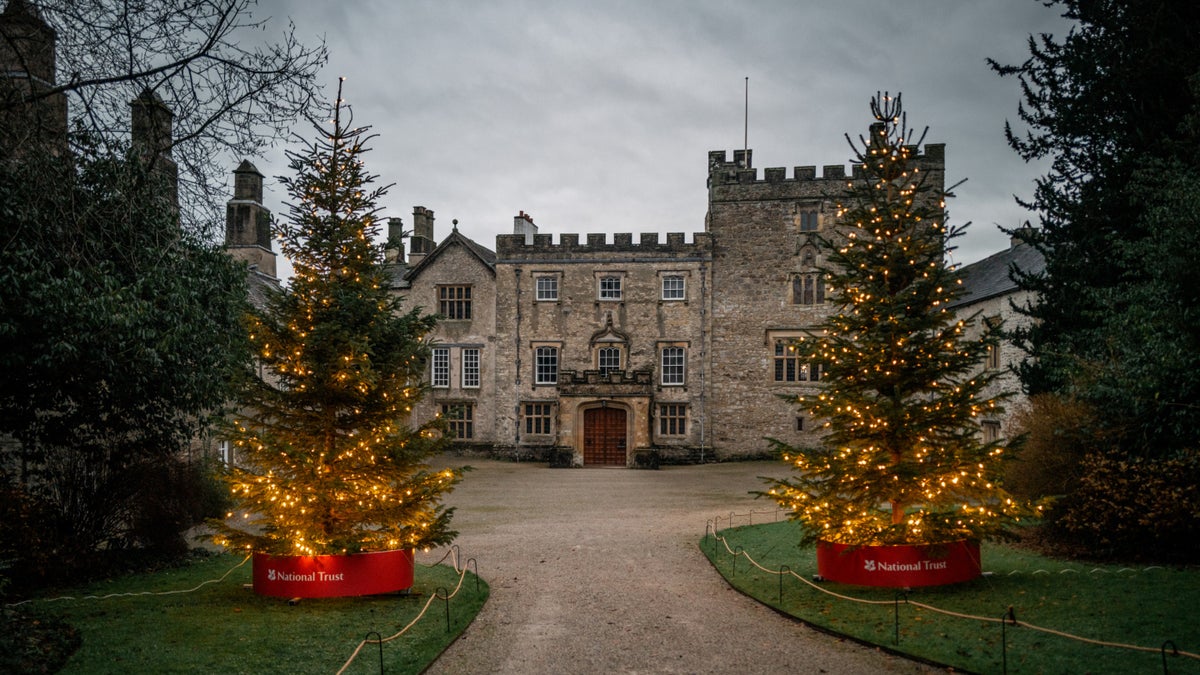 Historic buildings and houses in the UK | National Trust