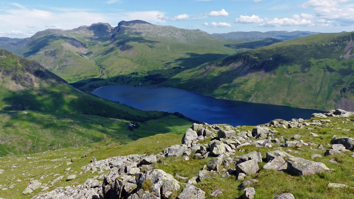 Greendale, Middle Fell walk | Lake District | National Trust