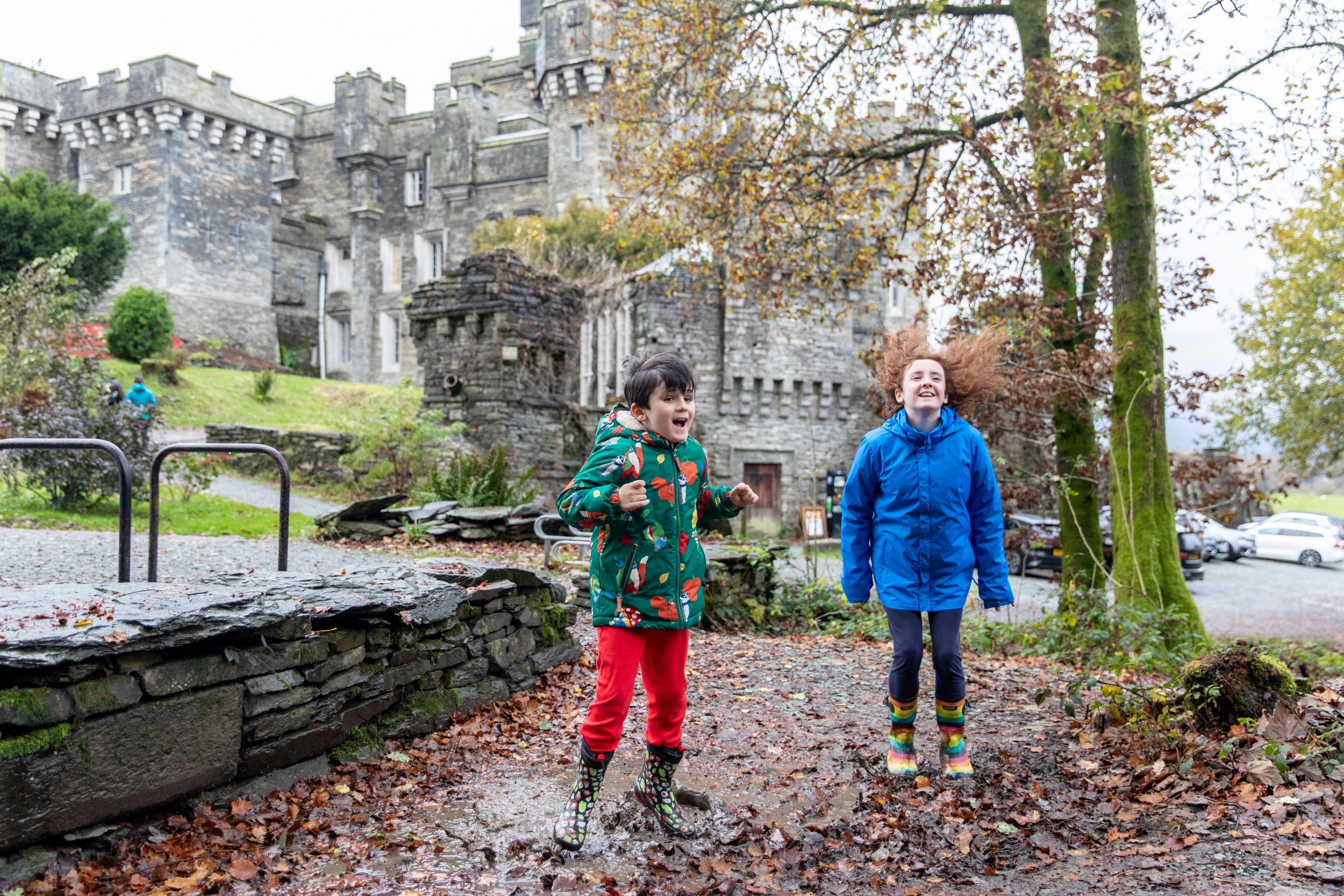 Things to see and do outside at Wray | National Trust