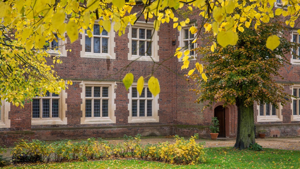 Eastbury Manor House |London | National Trust