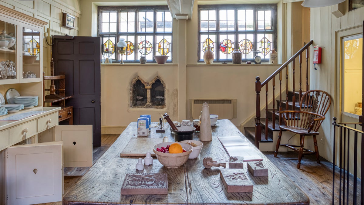 Discover Elizabethan House │ Norfolk | National Trust
