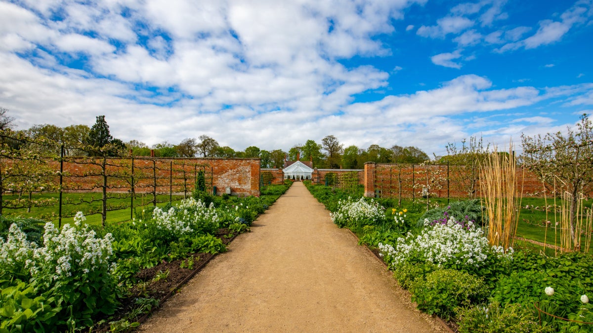 Gardens in Nottinghamshire and Lincolnshire | National Trust