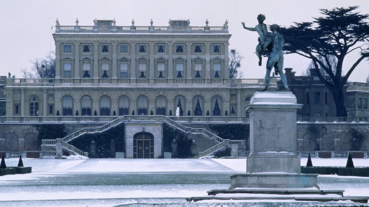 Christmas | Cliveden | Buckinghamshire | National Trust