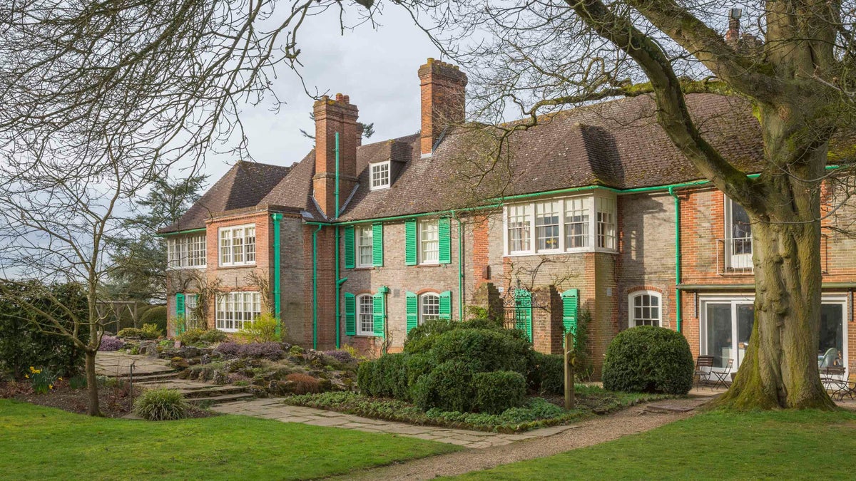 Nuffield Place | Oxfordshire | National Trust