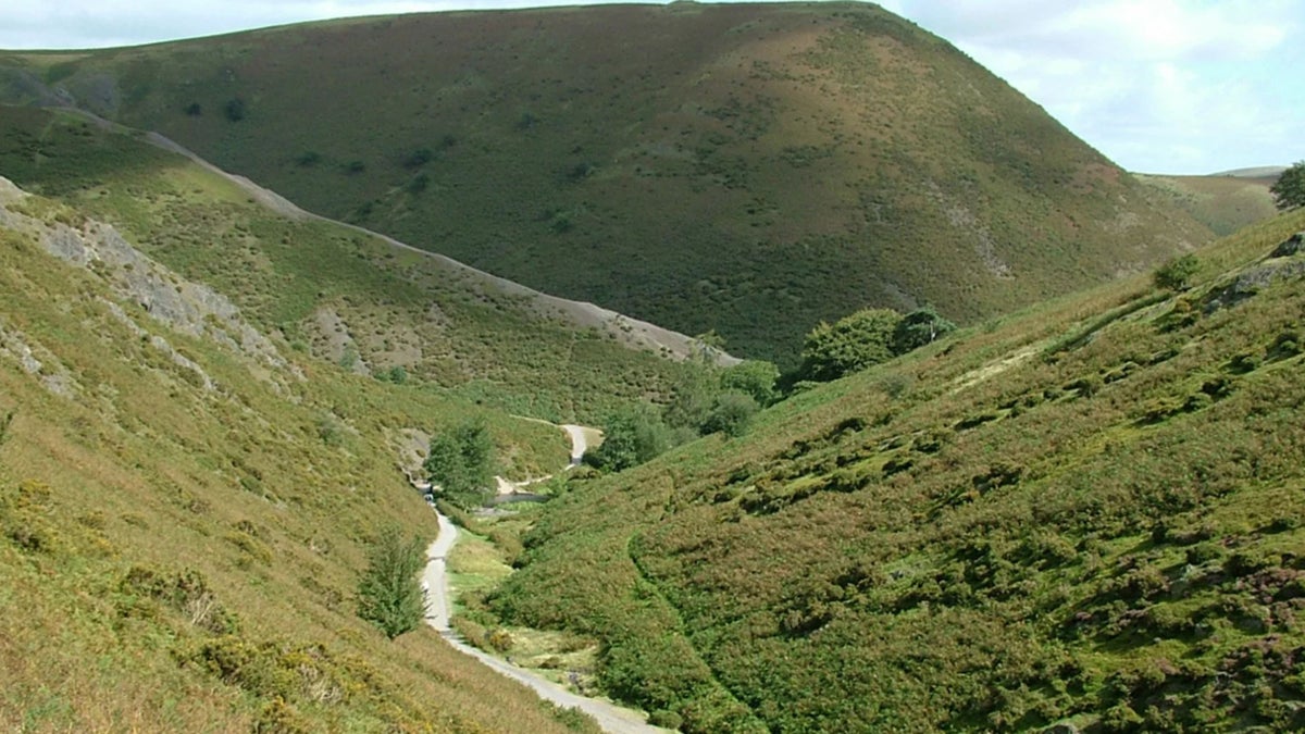 Pipe Walk at Carding Mill Valley | National Trust