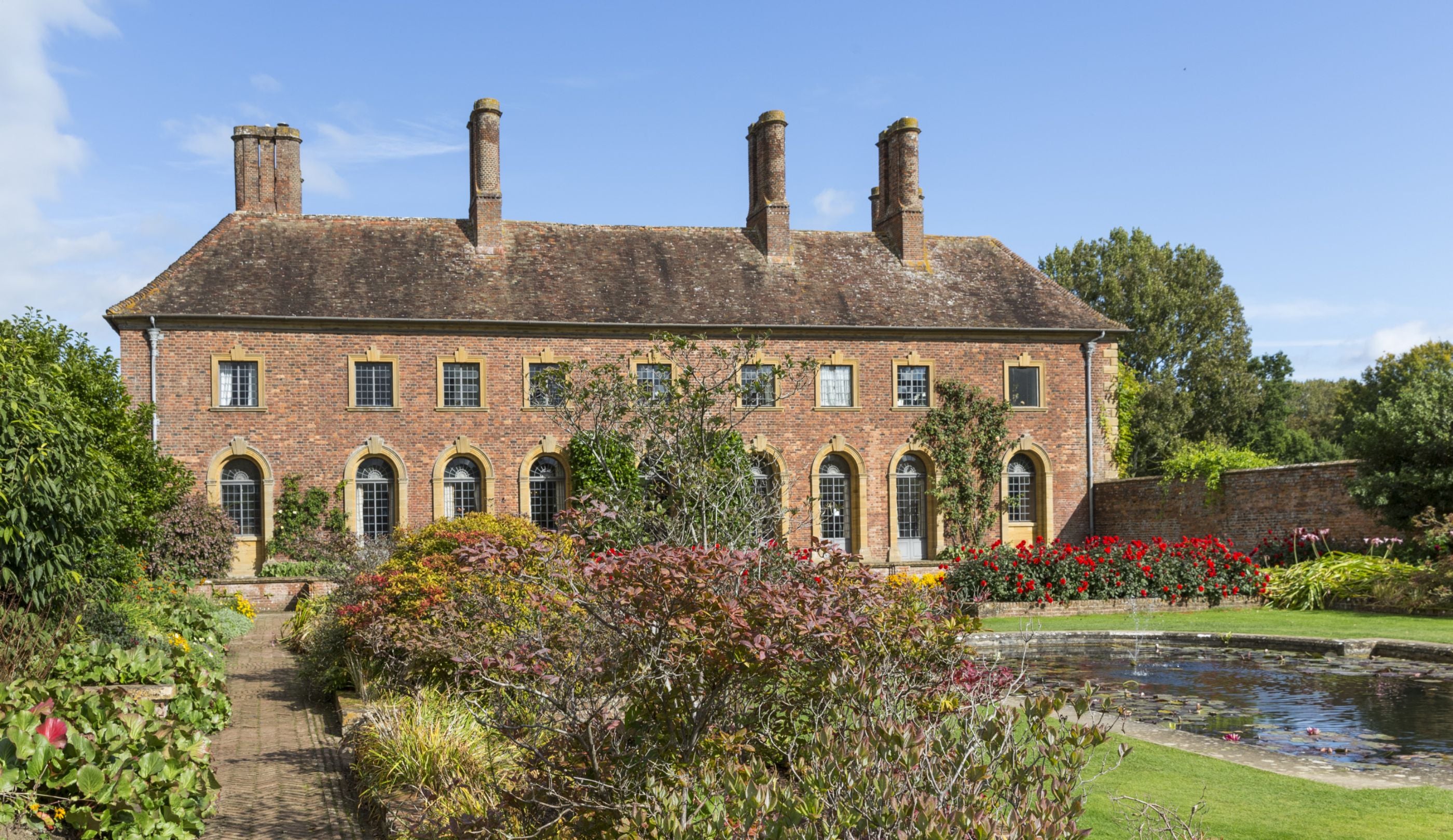 Visit Barrington Court's estate | Somerset | National Trust
