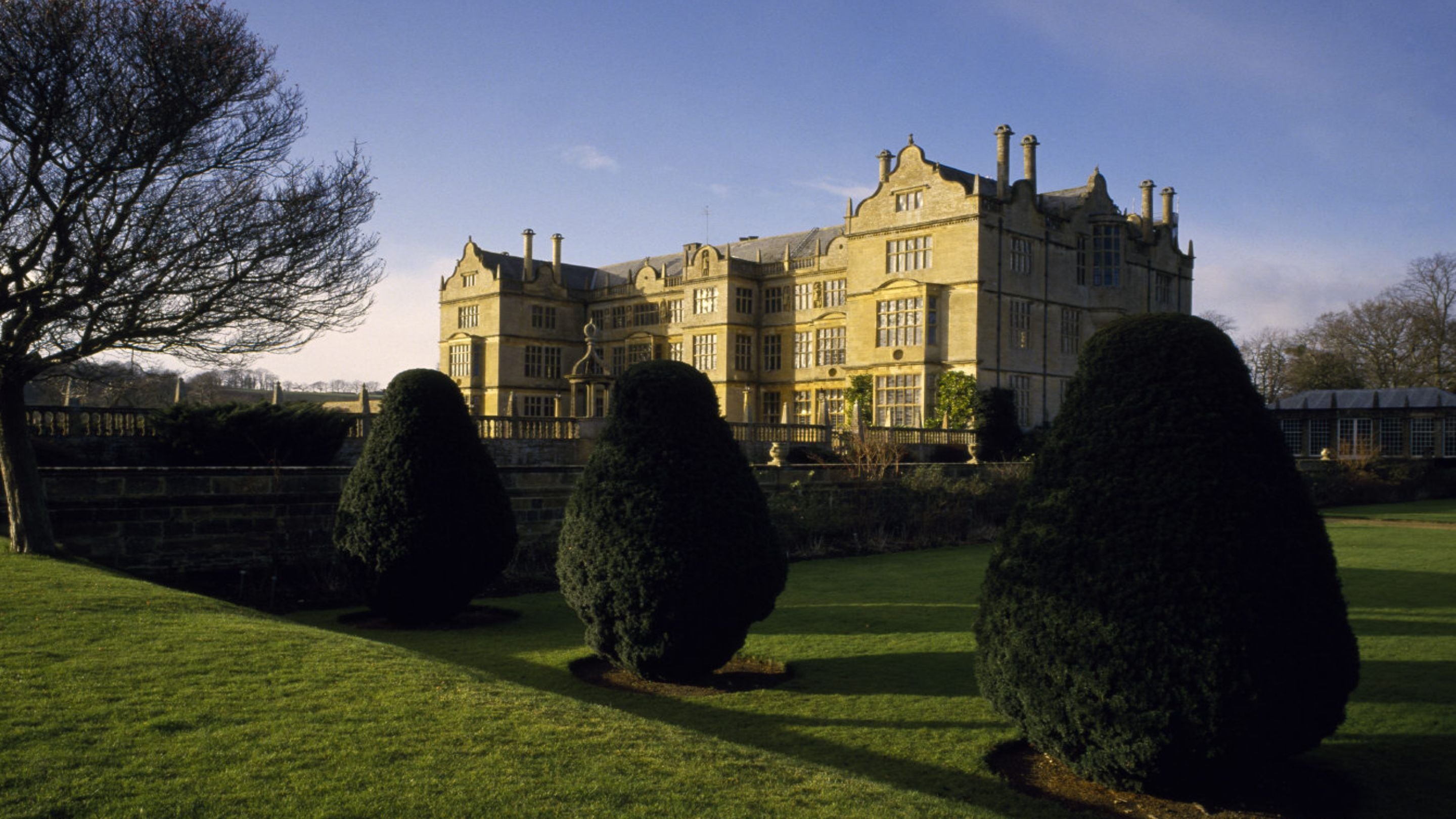 Visiting Montacute's garden | Somerset | National Trust
