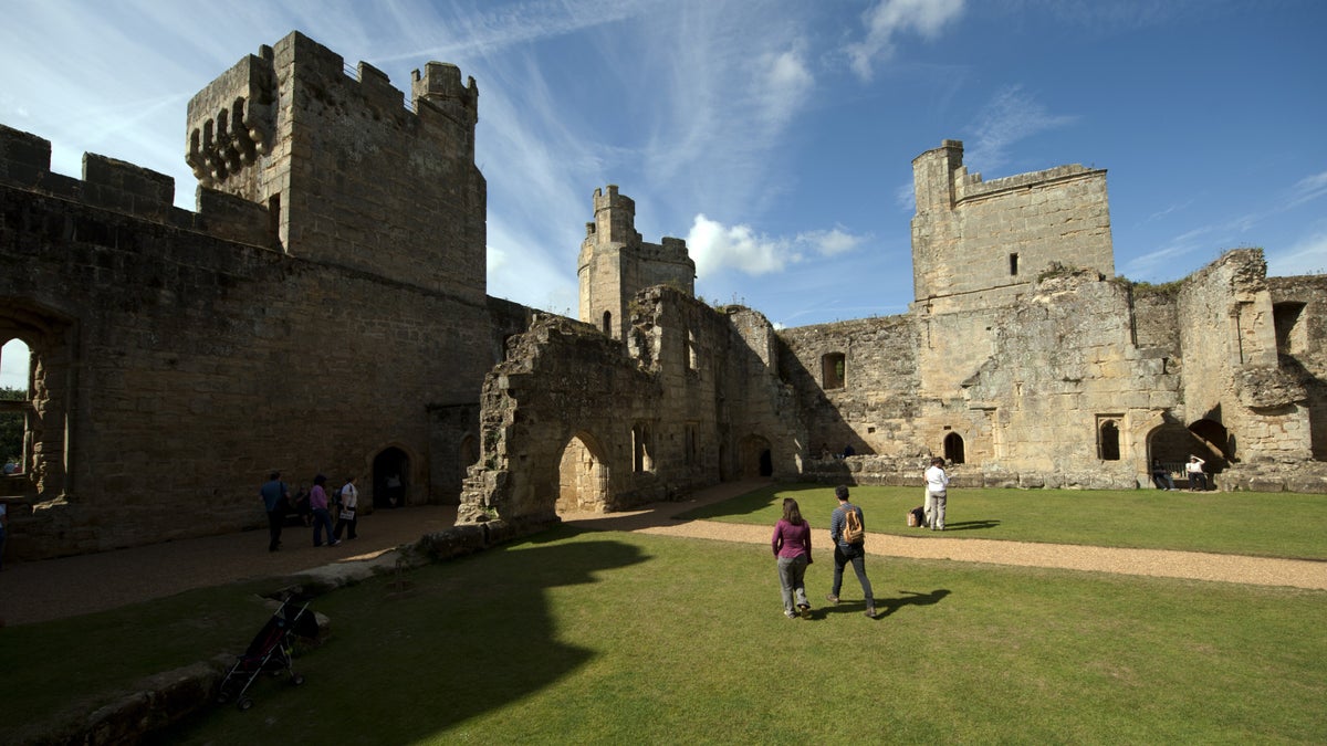 Exploring Bodiam Castle | Sussex | National Trust