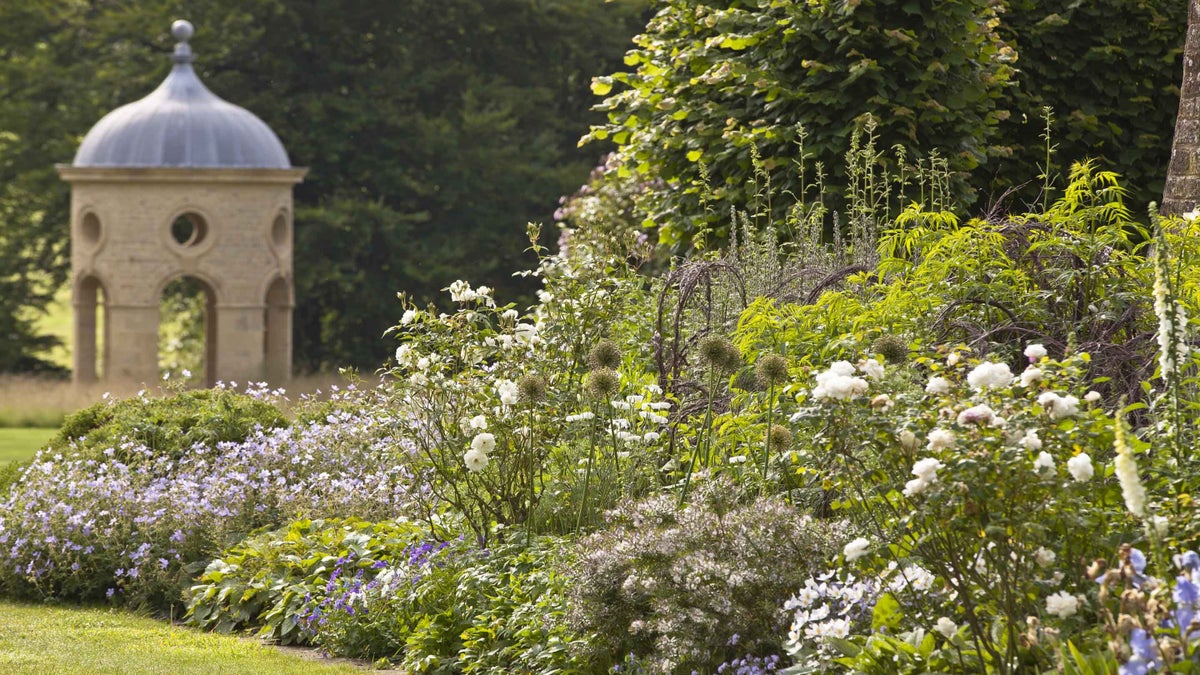 Book your visit to Woolbeding Gardens | National Trust