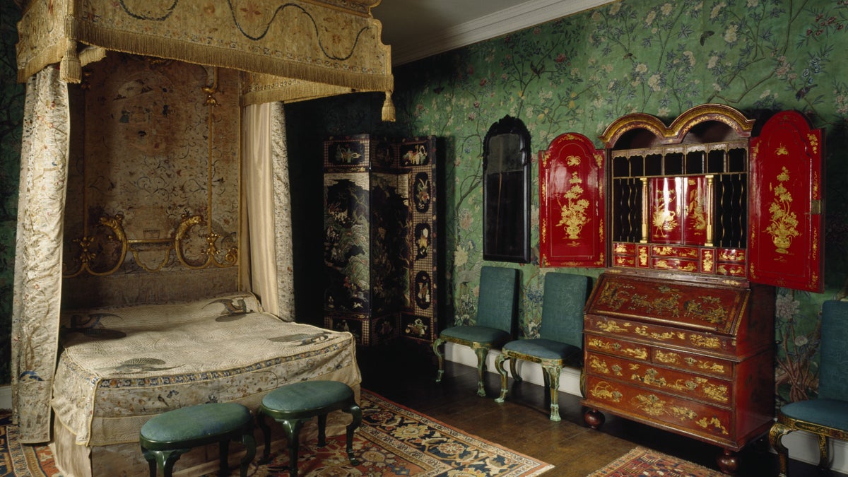 Erddig's State Bed | National Trust