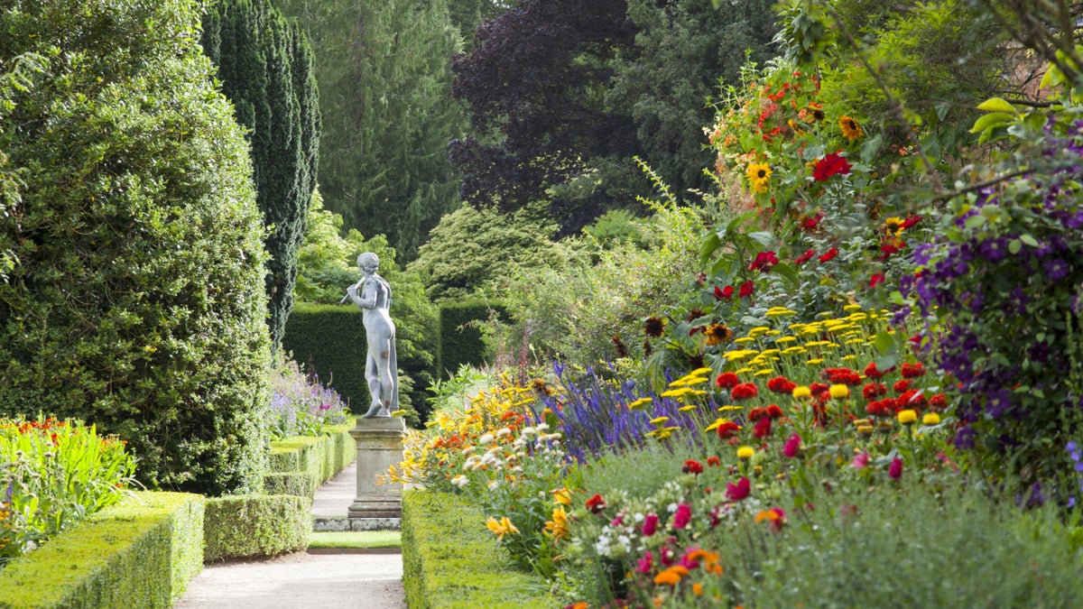 Visiting Powis Castle’s garden | Wales | National Trust