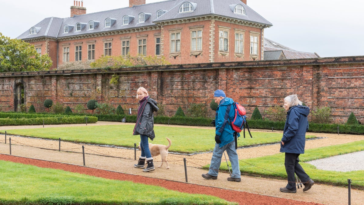 The garden at Tredegar House |Wales | National Trust