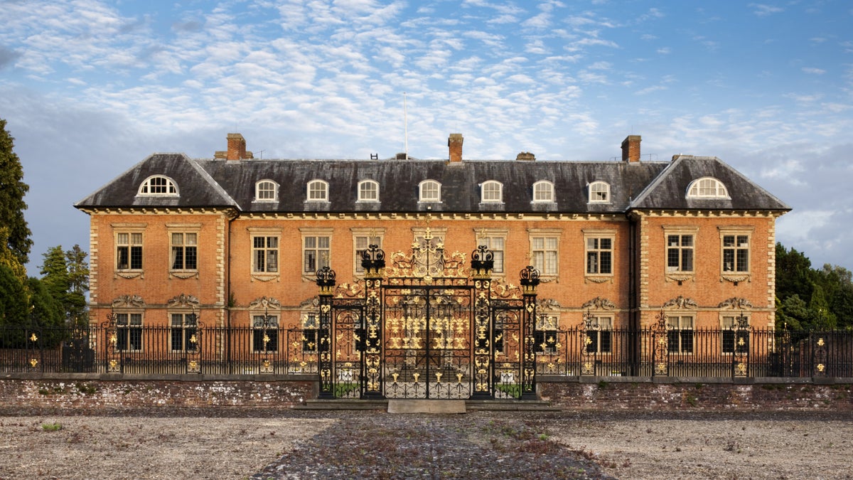 Houses and buildings in Wales | National Trust