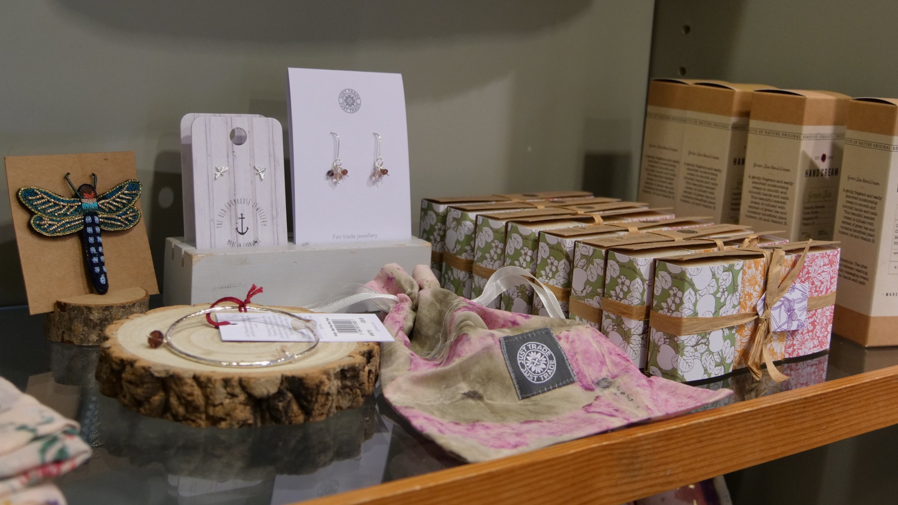 Eating and shopping at Baddesley Clinton | National Trust