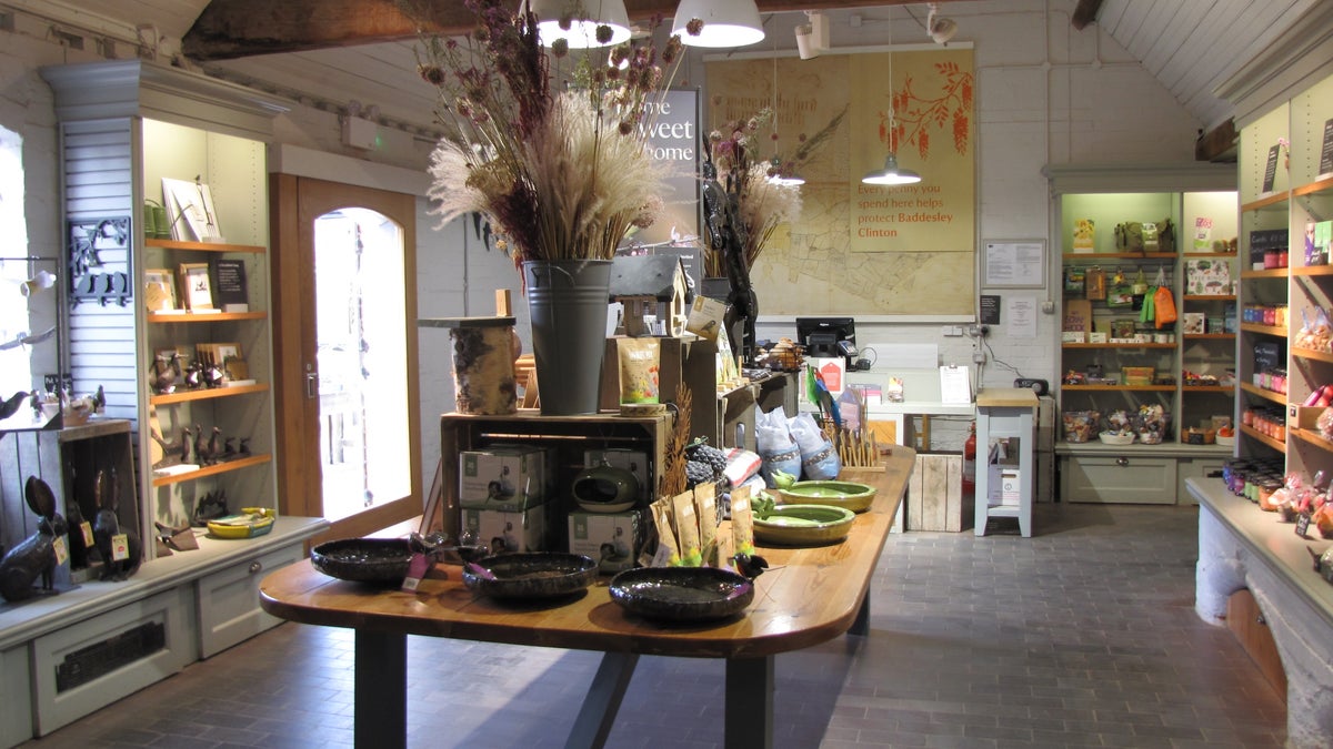 Eating and shopping at Baddesley Clinton | National Trust