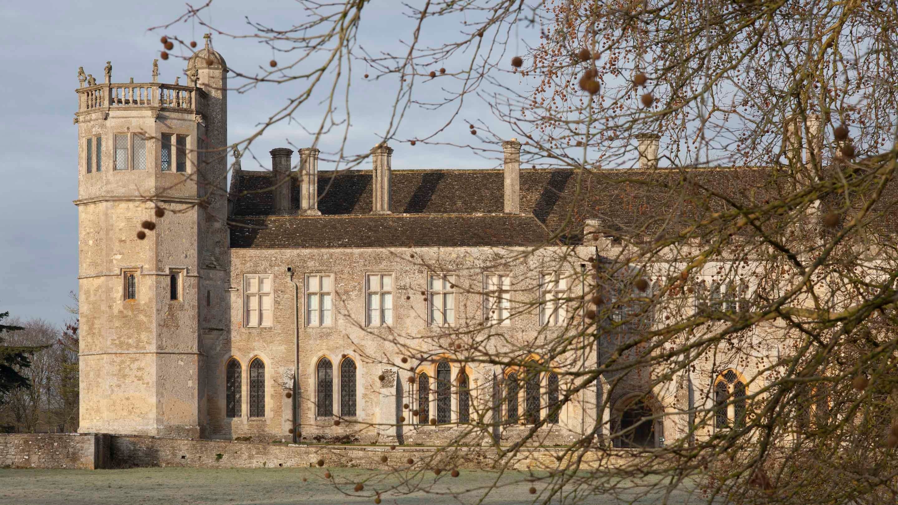 Lacock village walk | Wiltshire | National Trust