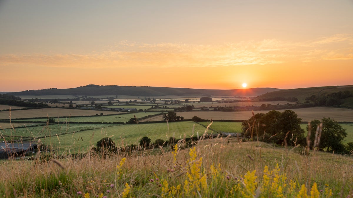Get up for the sunrise │ 50 things | National Trust
