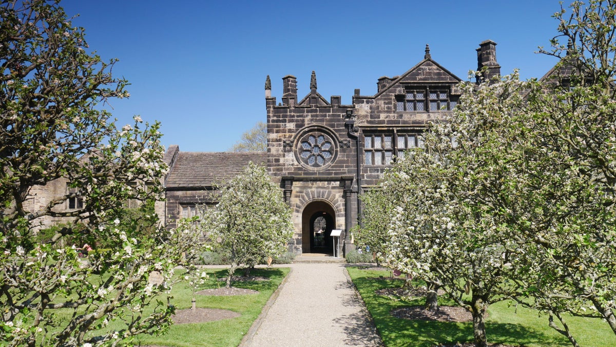 Visit East Riddlesden Hall garden | W Yorks | National Trust