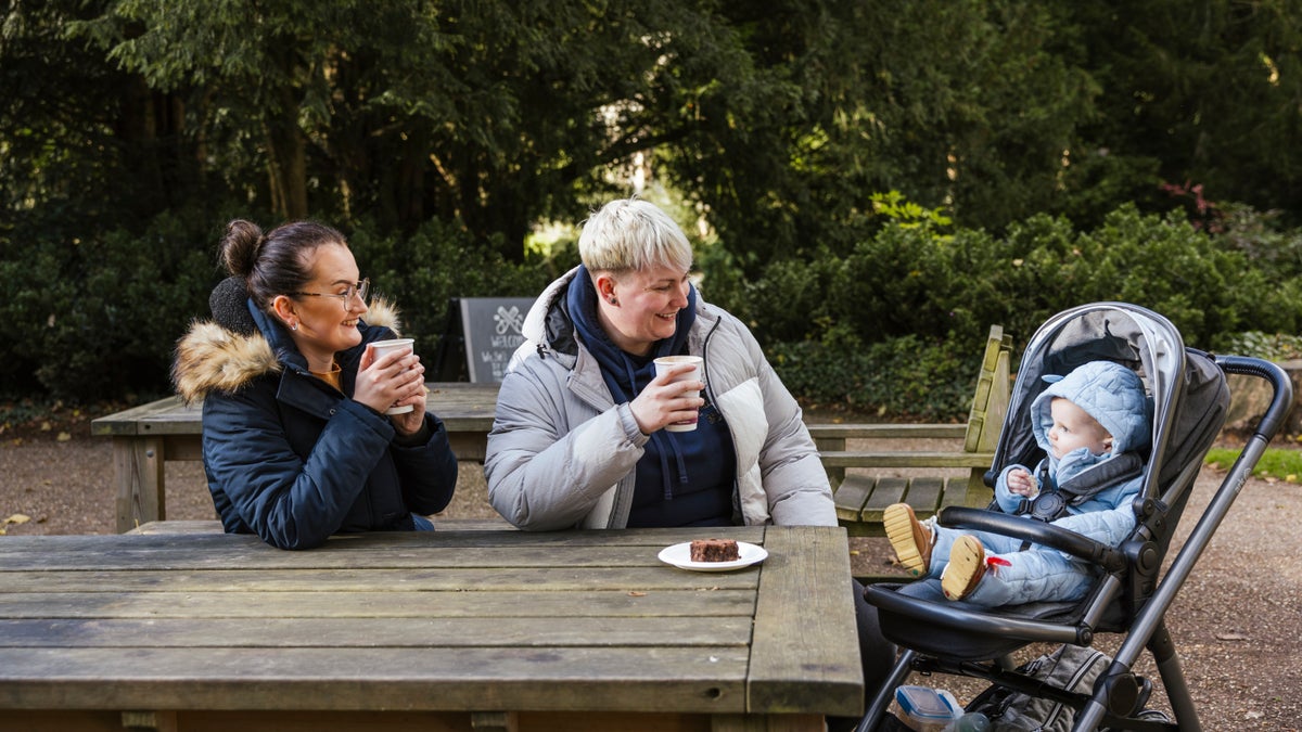 Walks with cafés and tea-rooms | National Trust