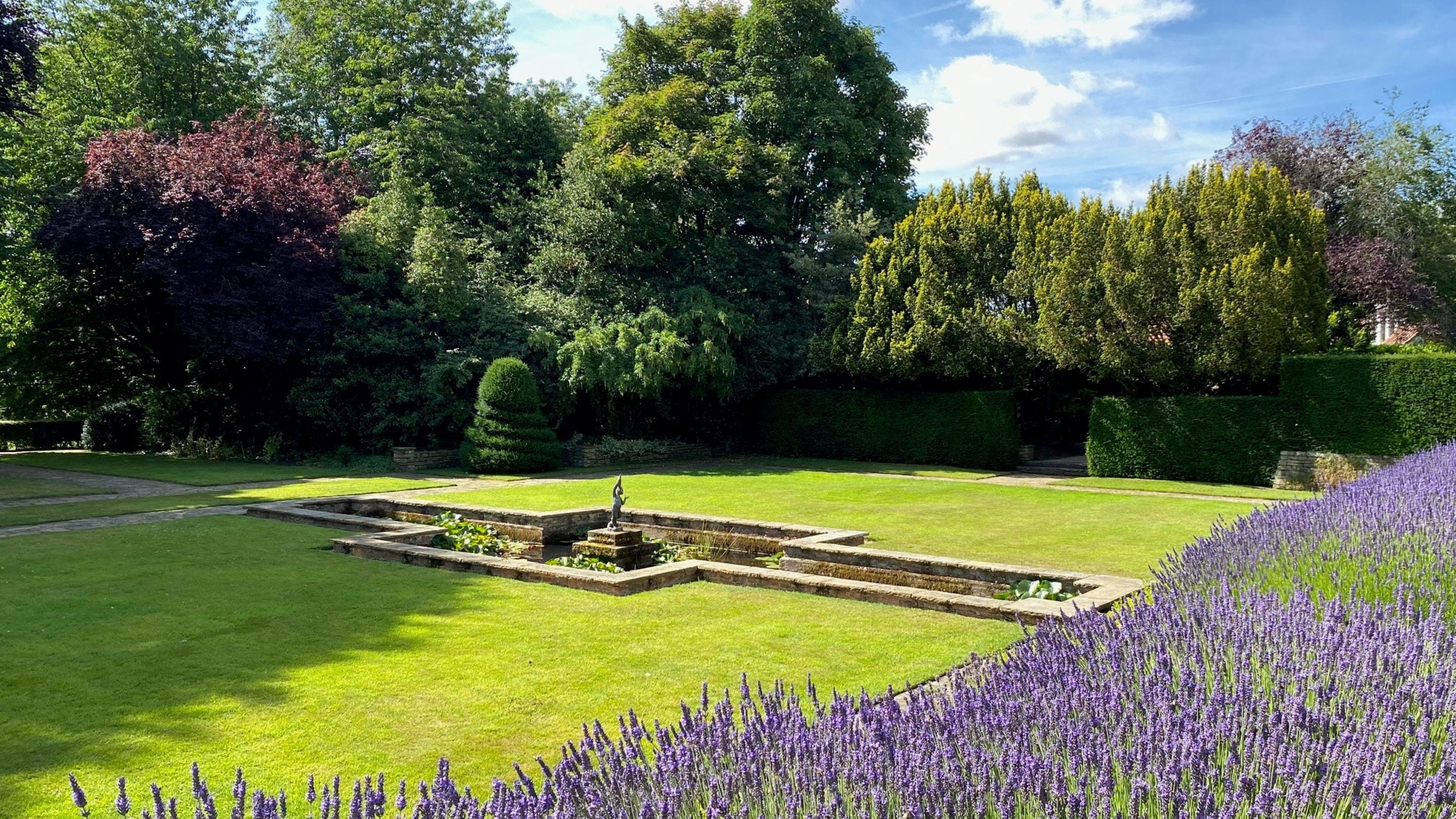Visiting Goddards garden | N Yorkshire | National Trust